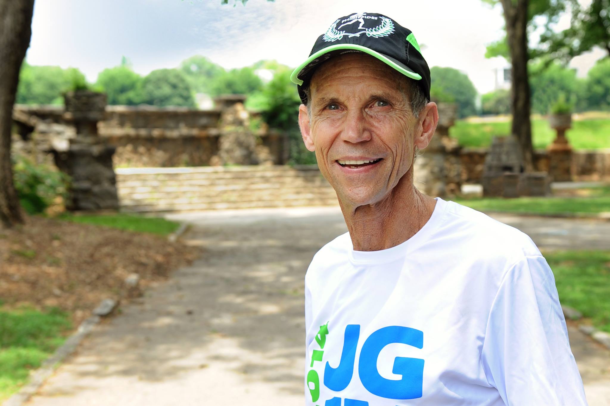 How to Run-Walk-Run a Marathon -Interview with Jeff Galloway | Marathon ...